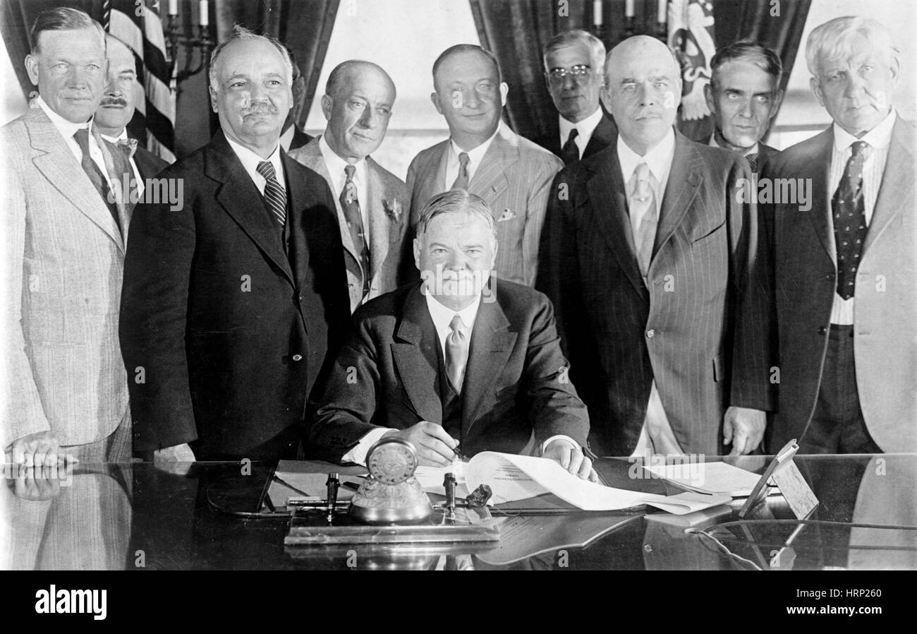 President hoover sign hi-res stock photography and images - Alamy