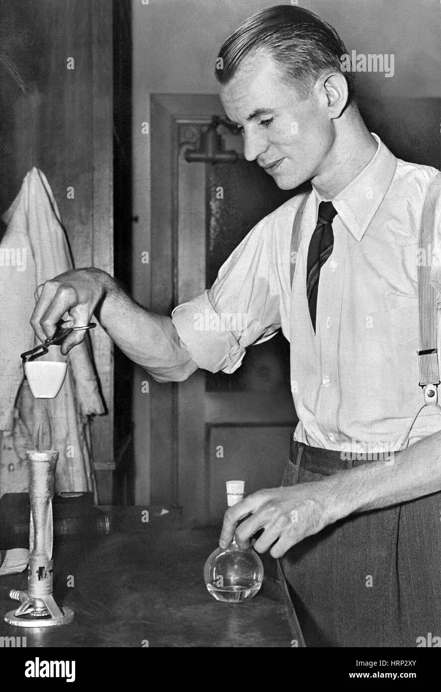 Edwin McMillan, American Physicist Stock Photo - Alamy