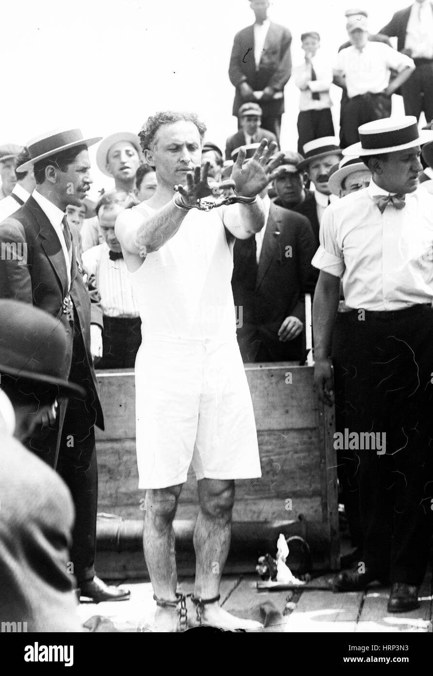 Harry Houdini, Hungarian-American Magician Stock Photo - Alamy