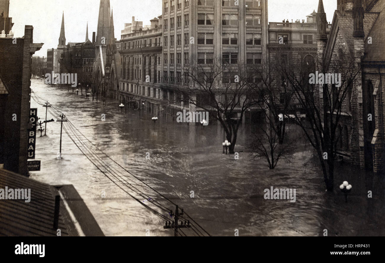 Great Flood of 1913, Dayton, Ohio Stock Photo - Alamy