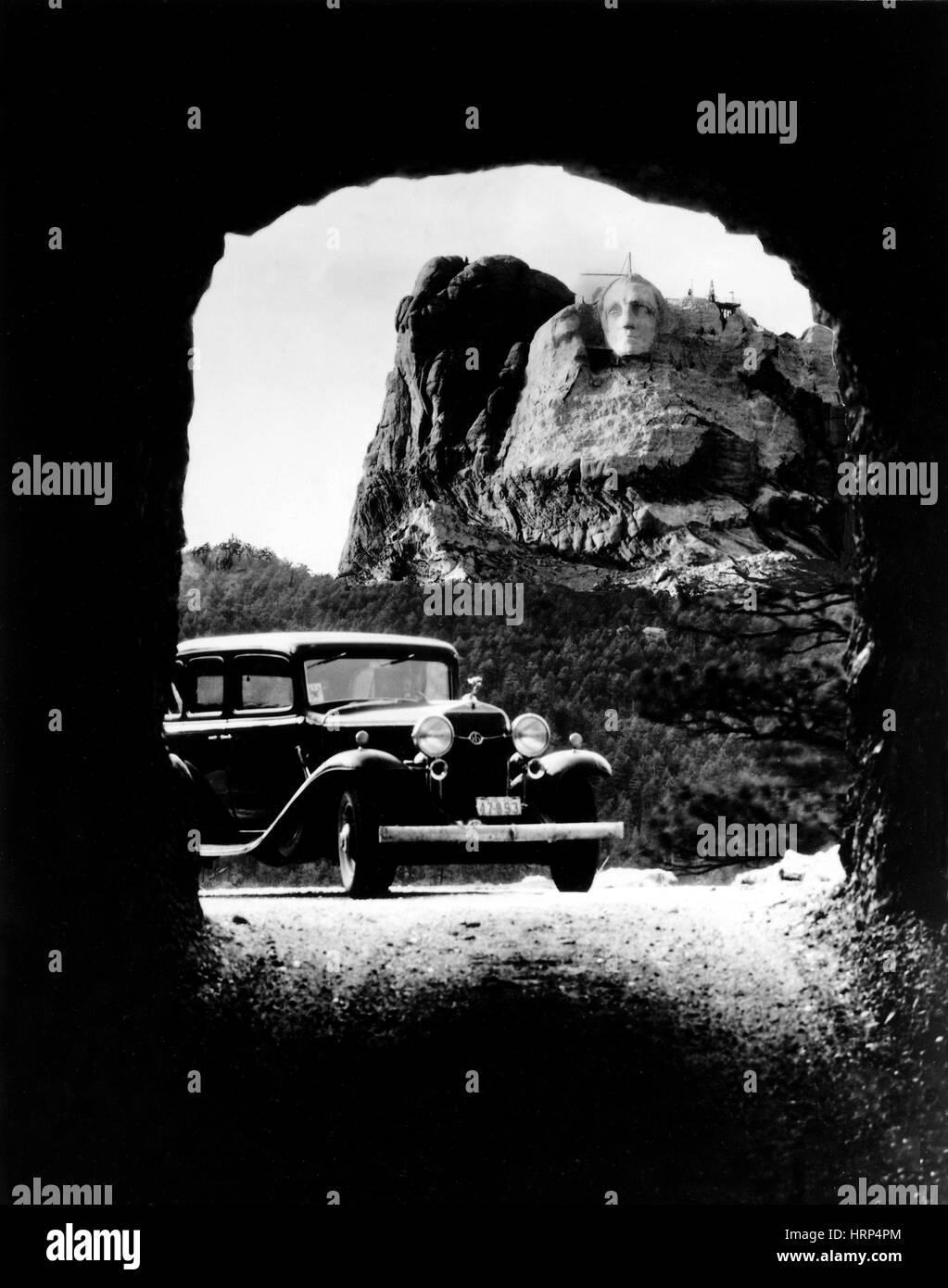 Stone mountain memorial Black and White Stock Photos & Images - Alamy