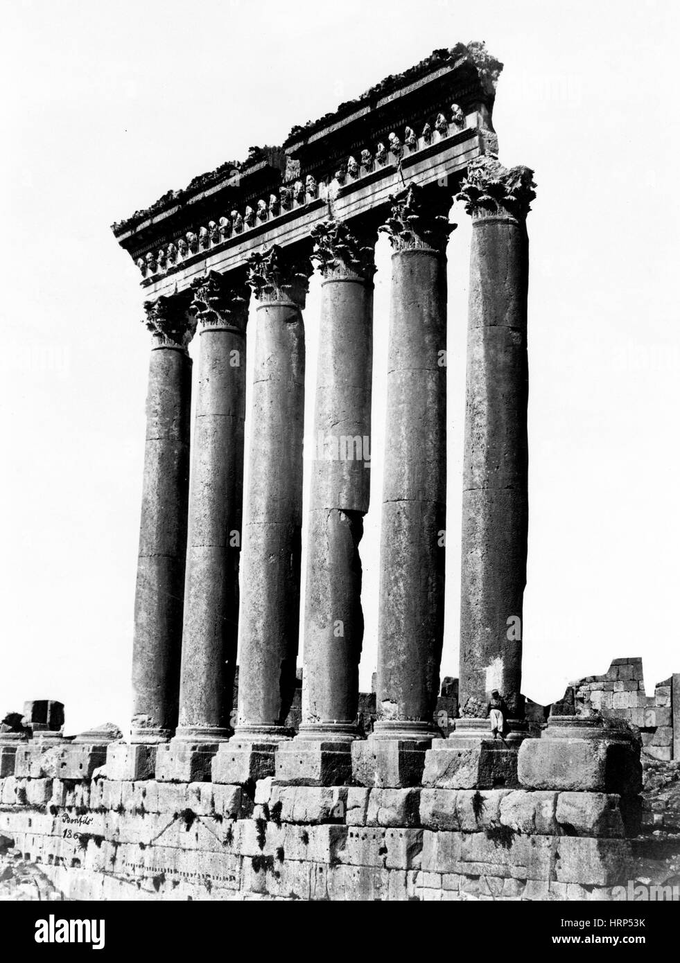 Baalbek jupiter Black and White Stock Photos & Images - Alamy