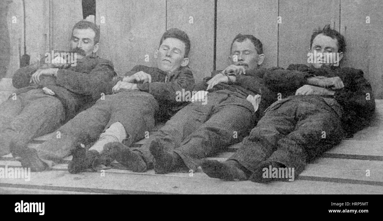 Dead Members of Dalton Gang, 1892 Stock Photo - Alamy