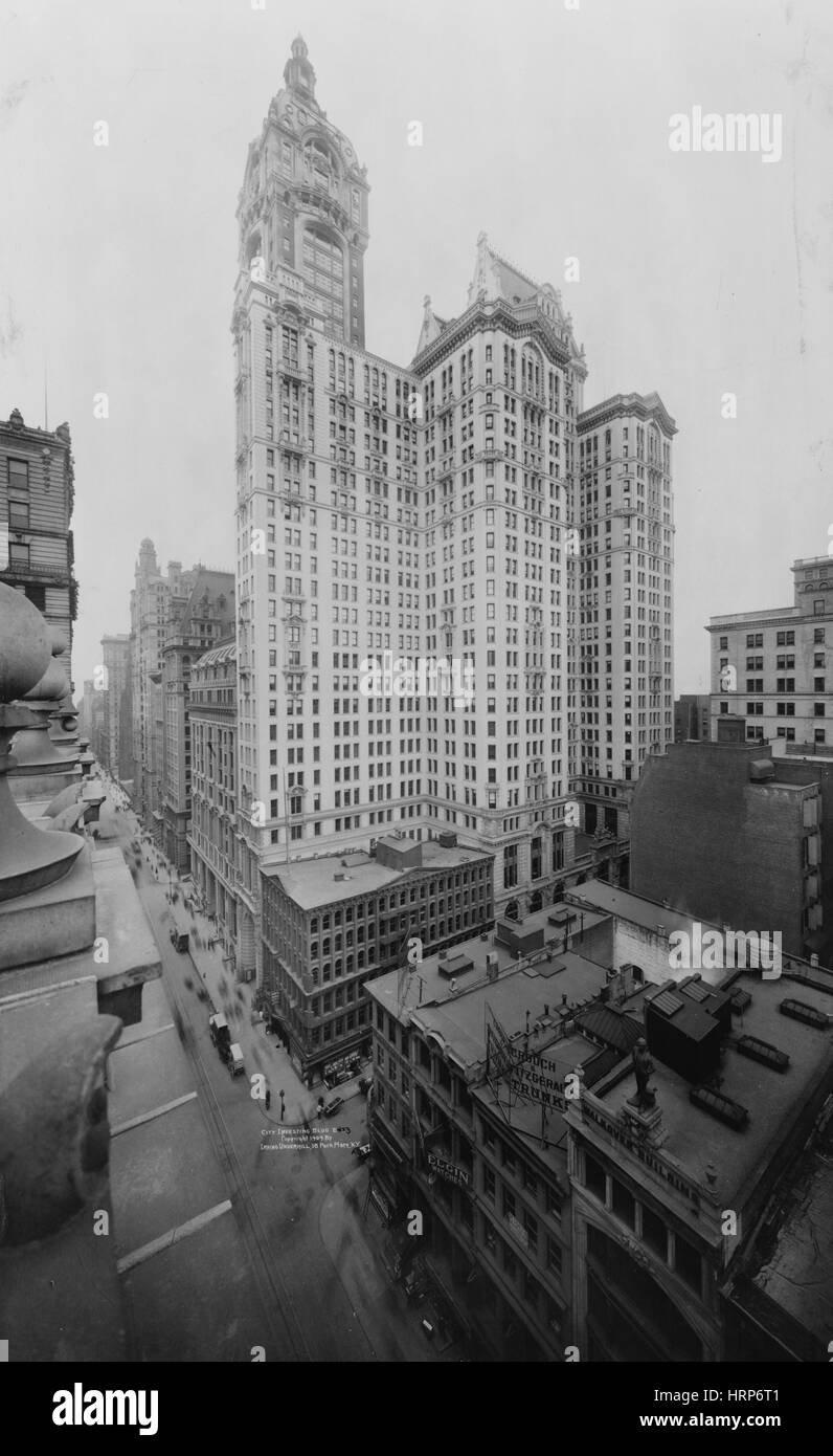 Old new 1900s building hi-res stock photography and images - Alamy