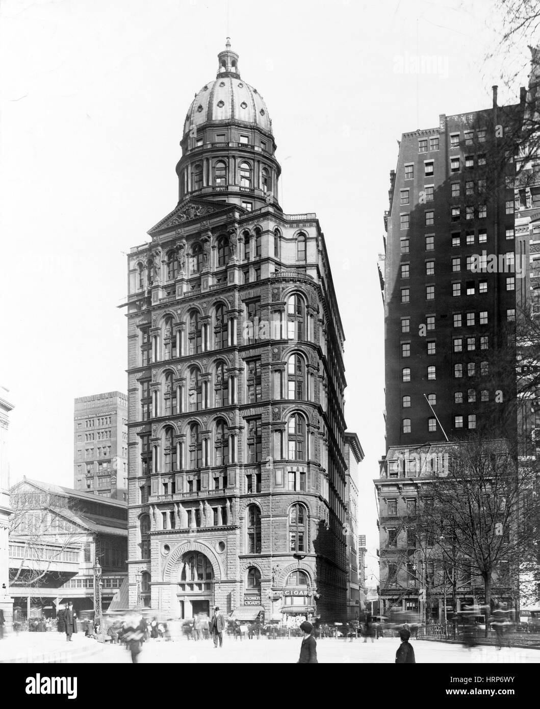 NYC, Pulitzer Building, 1909 Stock Photo - Alamy