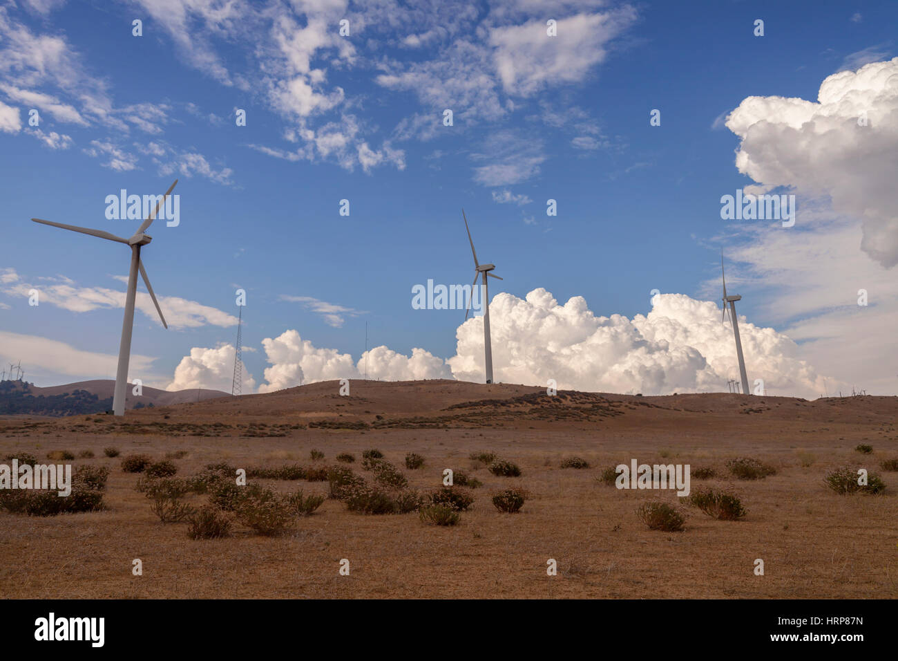 Wind turbines in Mojave desert Stock Photo - Alamy