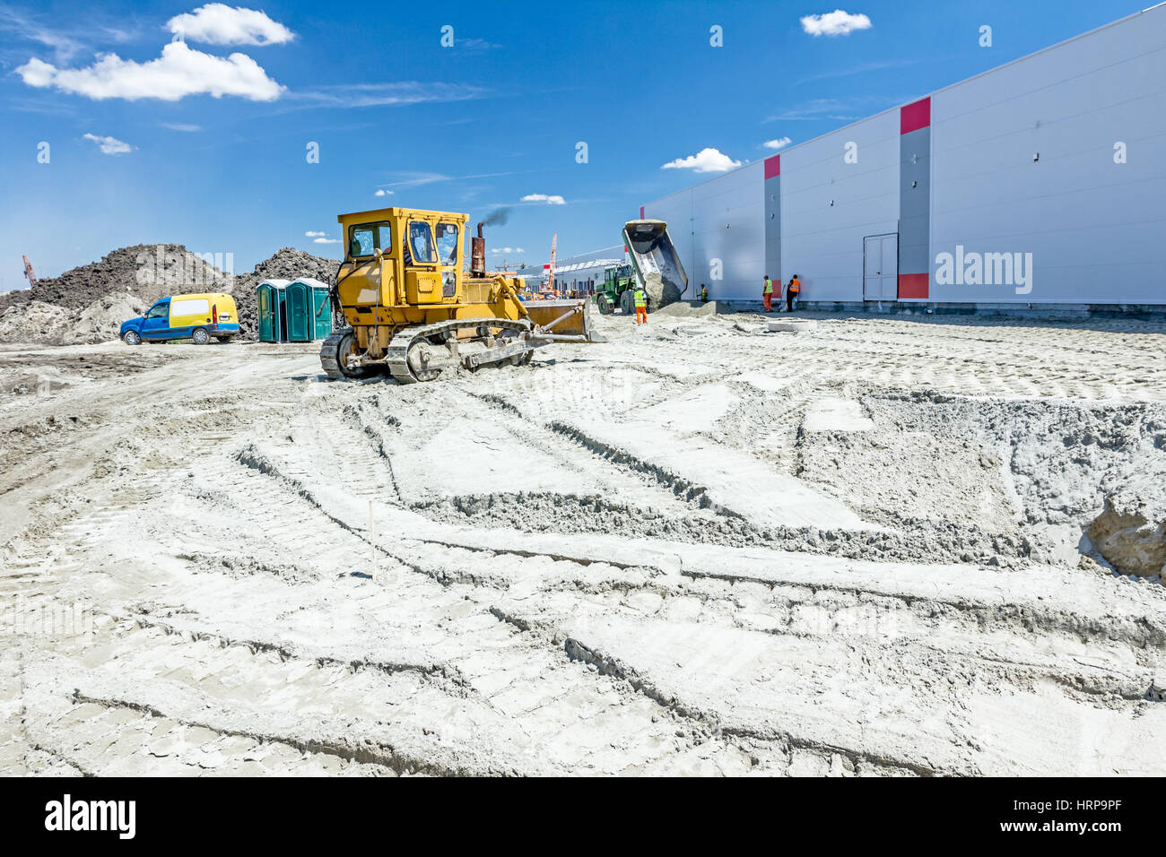 Bulldozer level sand construction site hi-res stock photography and ...