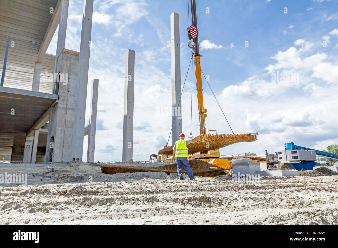 Unloading of rebar hi-res stock photography and images - Alamy