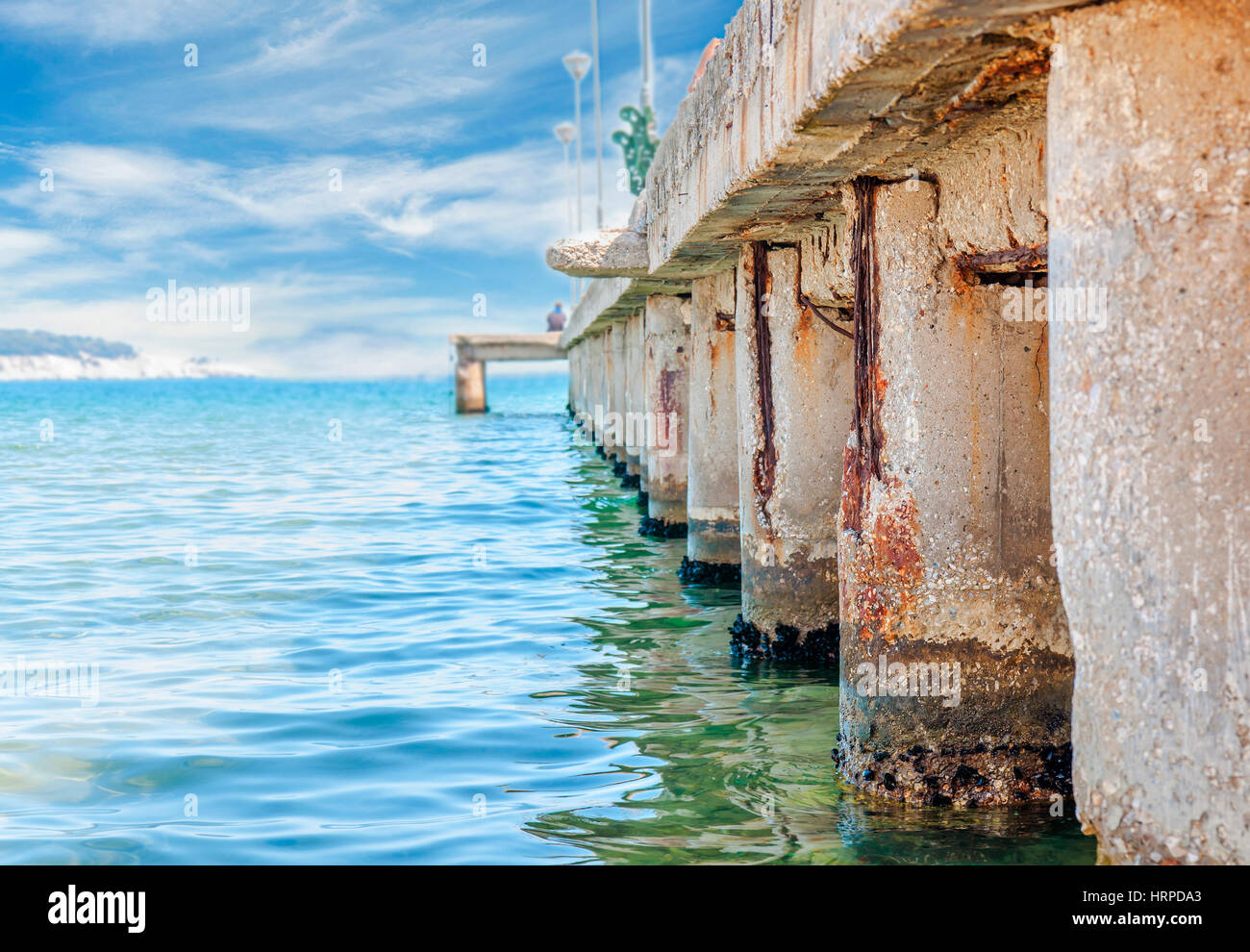 Concrete dock hi-res stock photography and images - Alamy