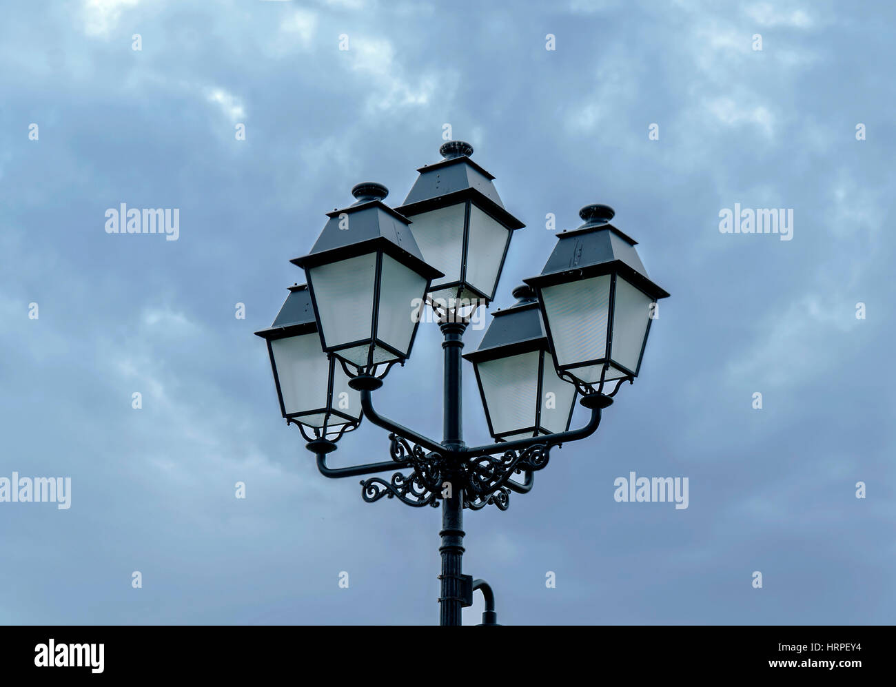 Old Fashioned Antique Street Light High Resolution Stock Photography ...