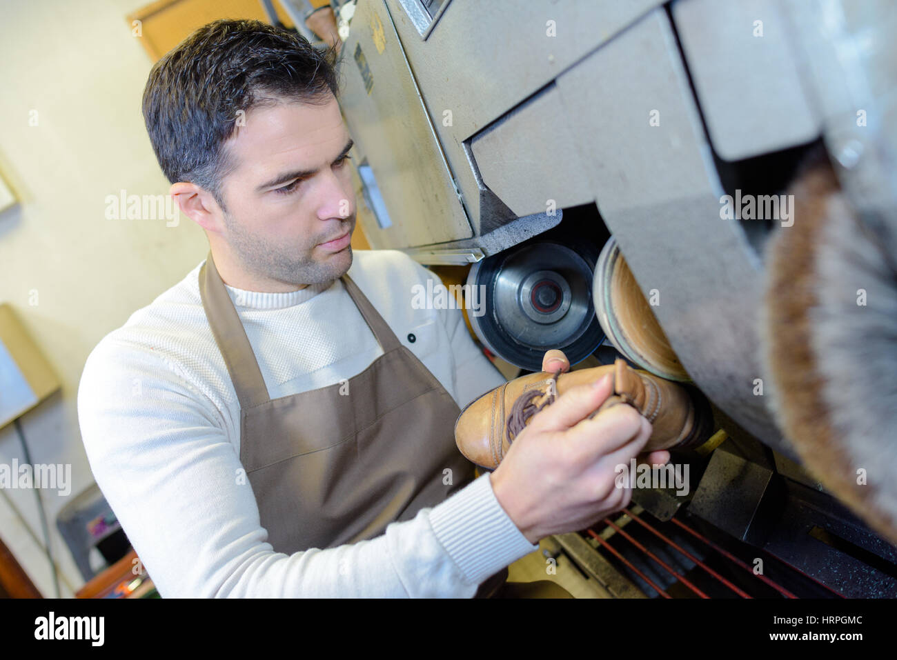 Cobbler at work hi-res stock photography and images - Alamy