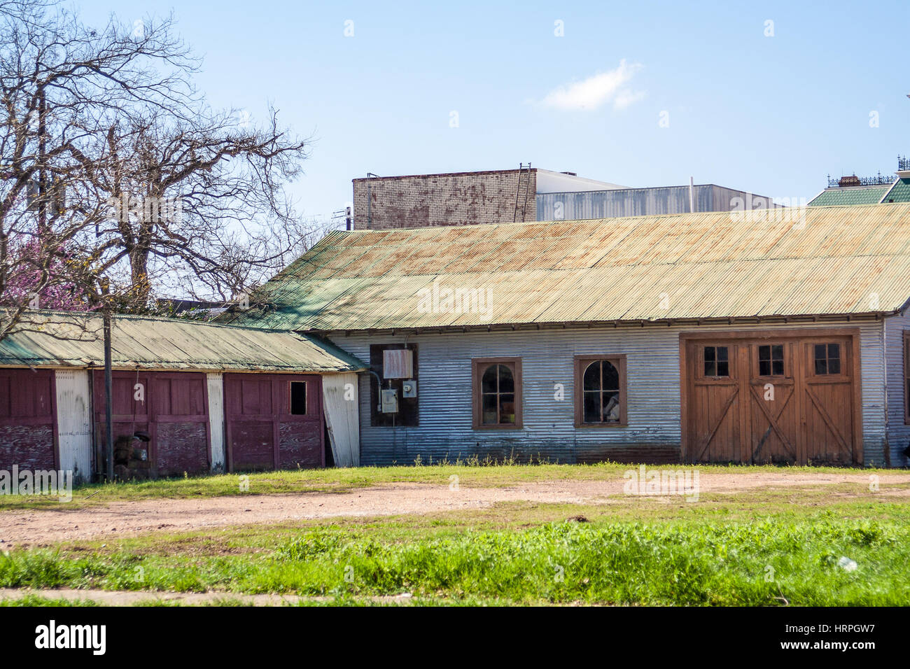 Old Run Down Building High Resolution Stock Photography and Images - Alamy