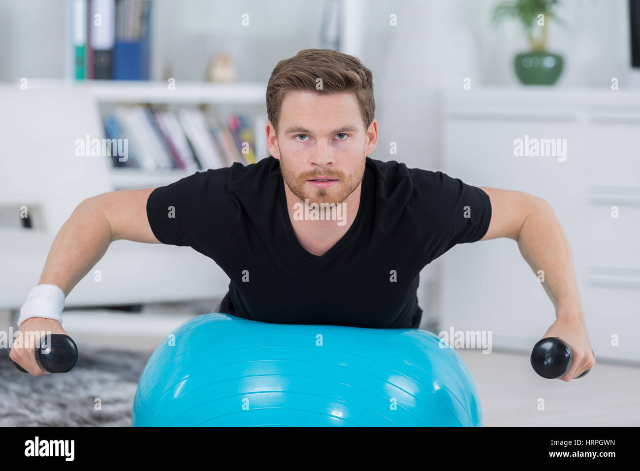 portrait of muscular bodybuilder and fitness trainer Stock Photo - Alamy