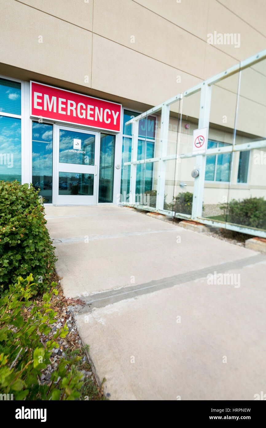Hospital emergency department lobby hi-res stock photography and images ...