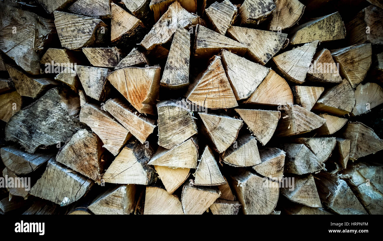 Firewood stacked background hi-res stock photography and images - Alamy