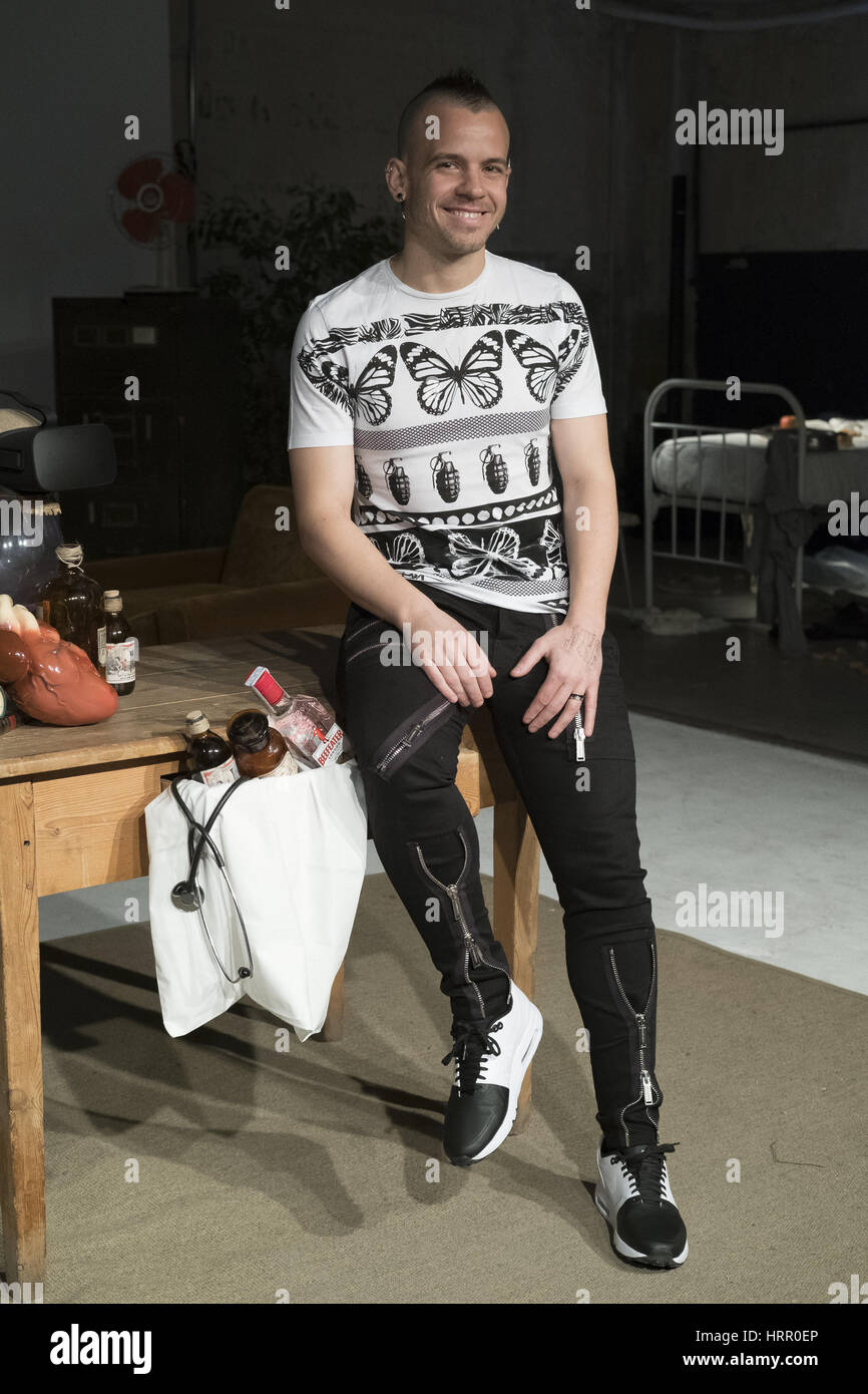 David Muñoz attends 'BeefeaterXO' presentation at Espacio Q17 in Madrid ...