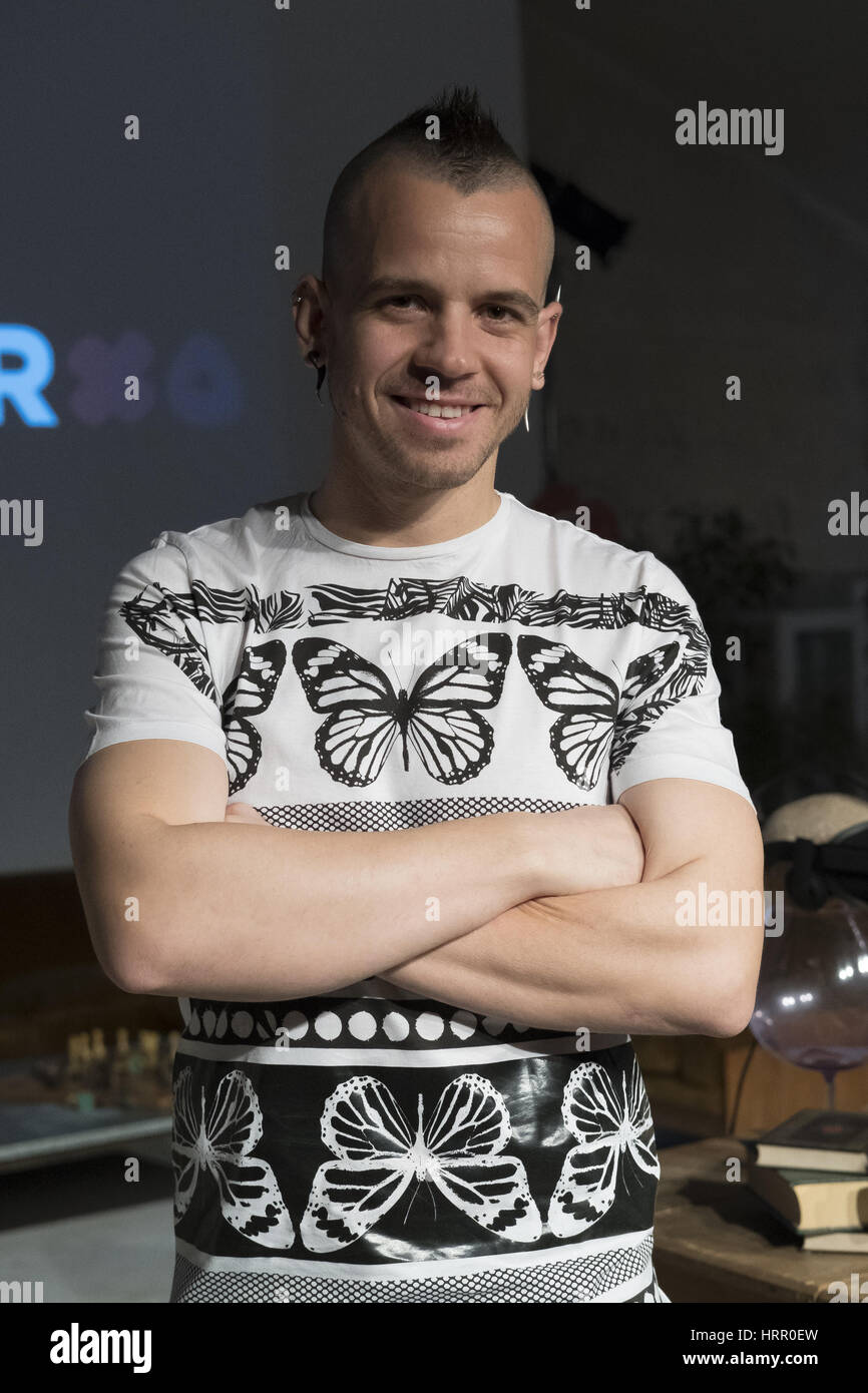 David Muñoz attends 'BeefeaterXO' presentation at Espacio Q17 in Madrid ...