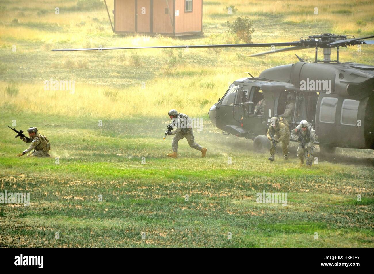 U.S. Military Soldiers Training Stock Photo - Alamy