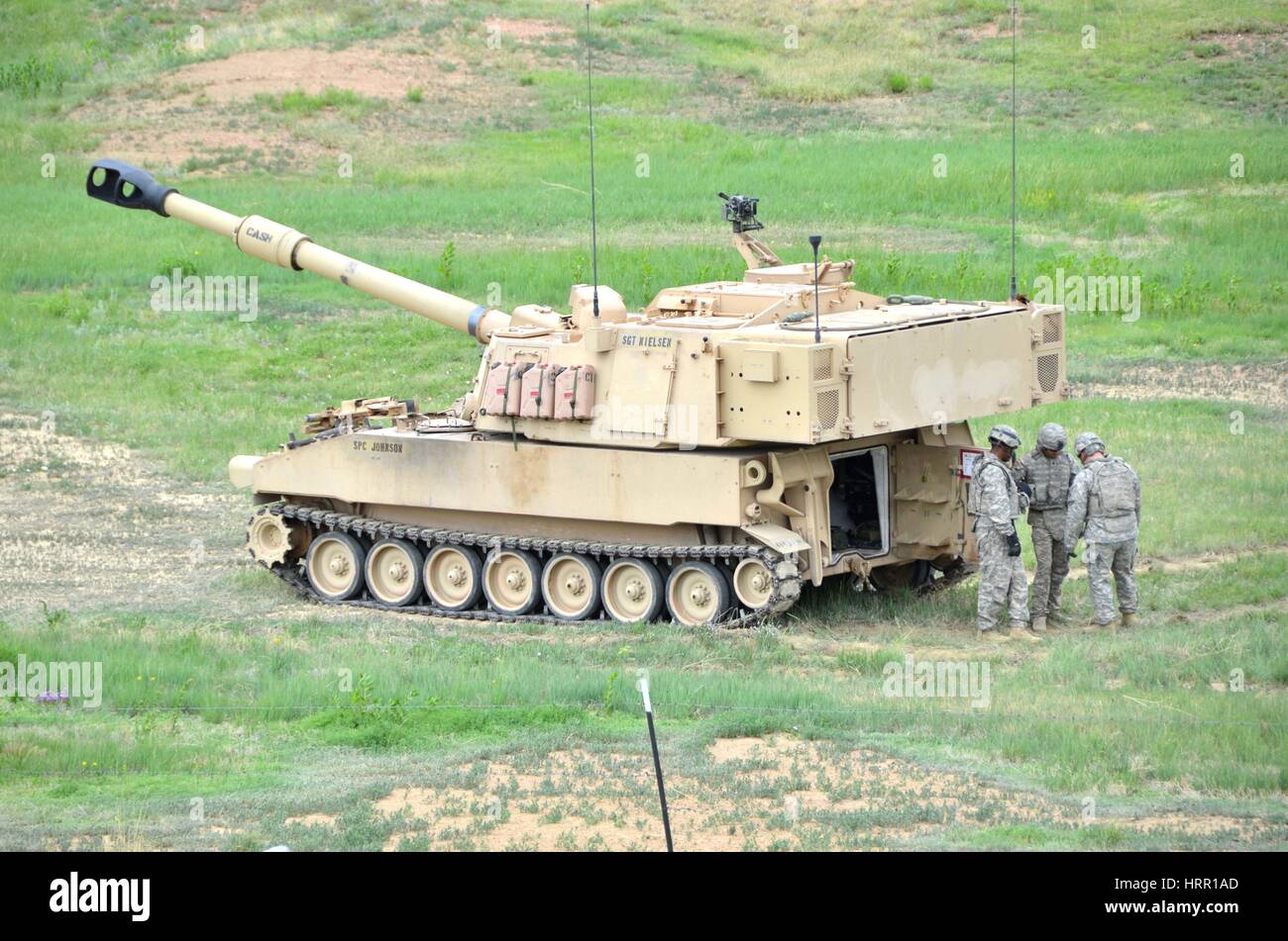 Artillery machines hi-res stock photography and images - Alamy