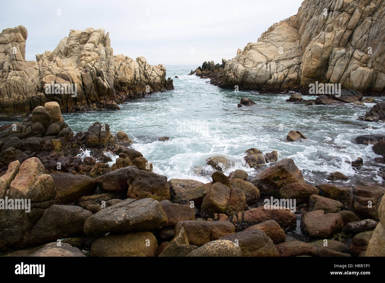 Wave running on sea coast hi-res stock photography and images - Alamy