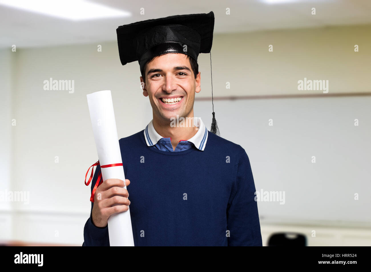 Graduating student hi-res stock photography and images - Alamy