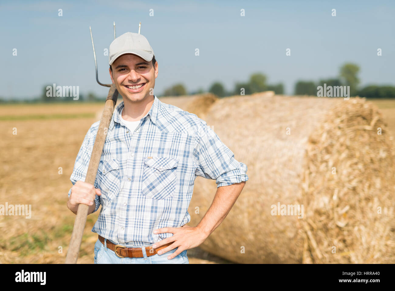 Smiling peasant hi-res stock photography and images - Alamy