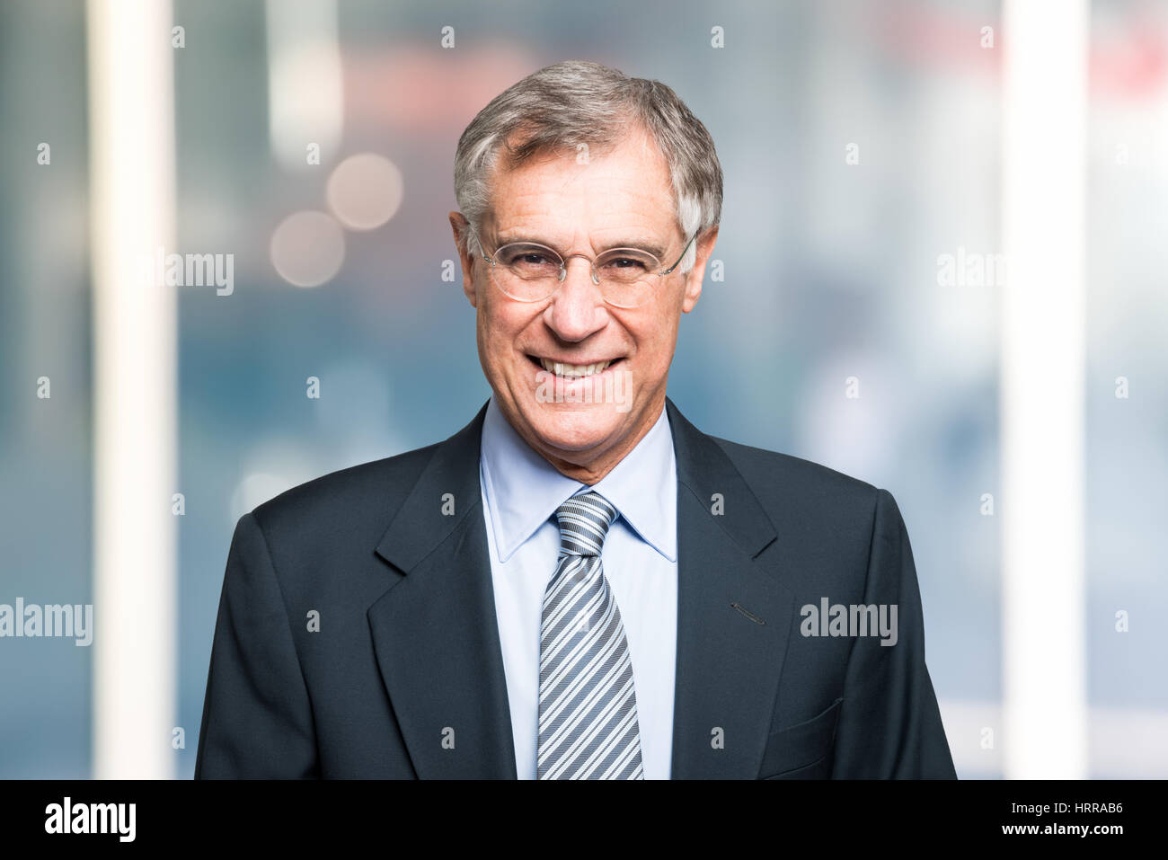 Business man portrait hi-res stock photography and images - Alamy