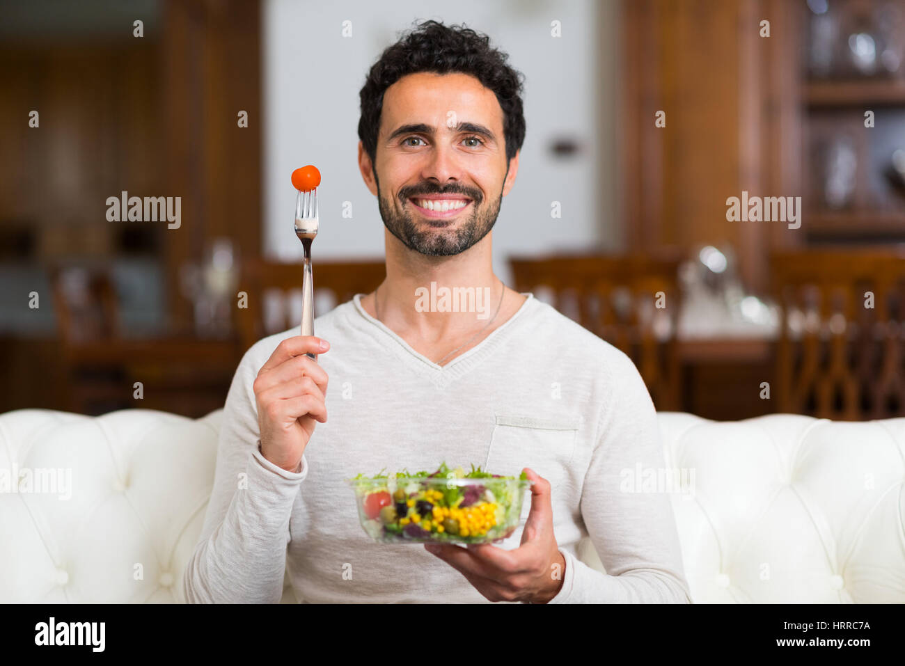 Man eating a salad hi-res stock photography and images - Alamy