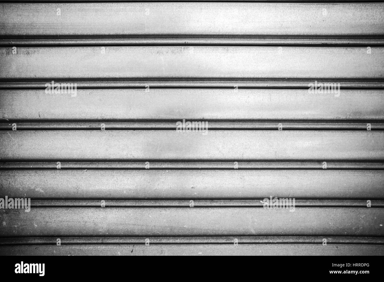 Shop shutter hi-res stock photography and images - Alamy