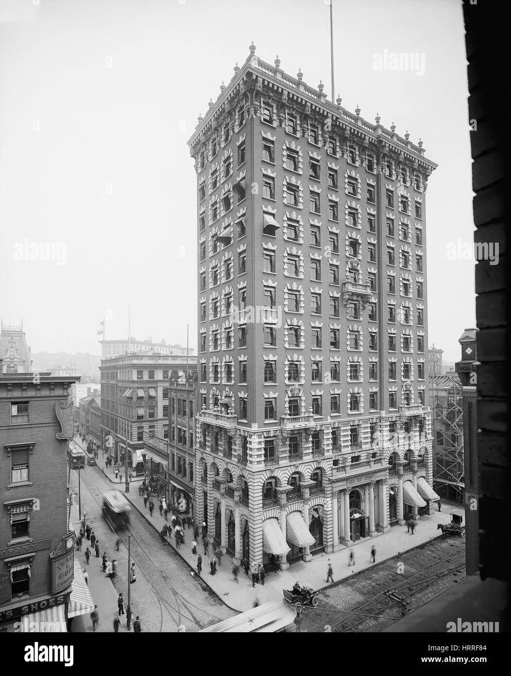 Trust company building hi-res stock photography and images - Alamy