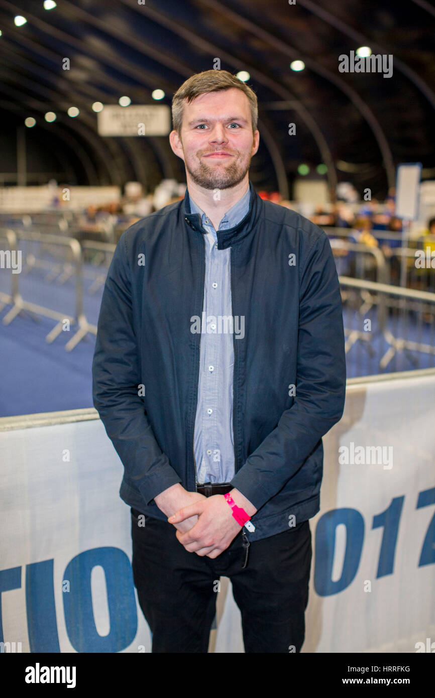 Gerry carroll hi-res stock photography and images - Alamy