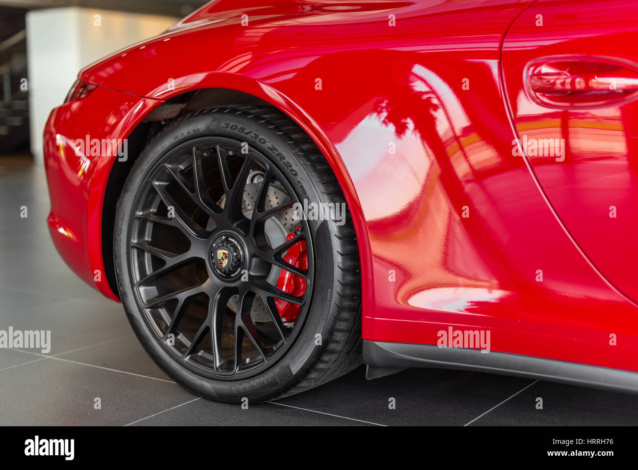 Back view red porsche 911 hi-res stock photography and images - Alamy