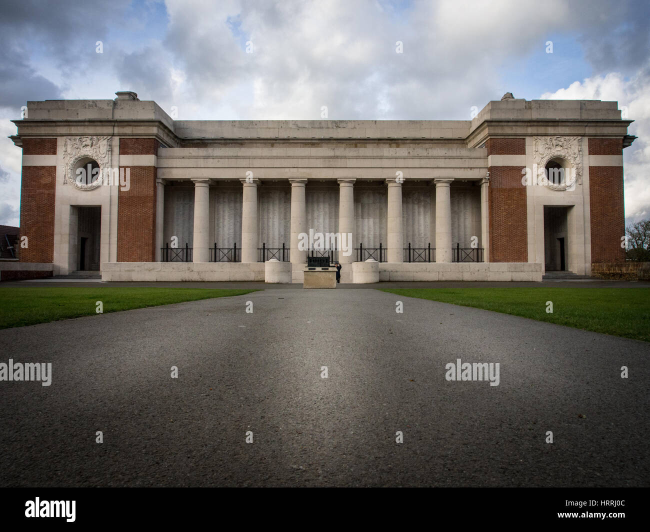 Day and night gate hi-res stock photography and images - Alamy