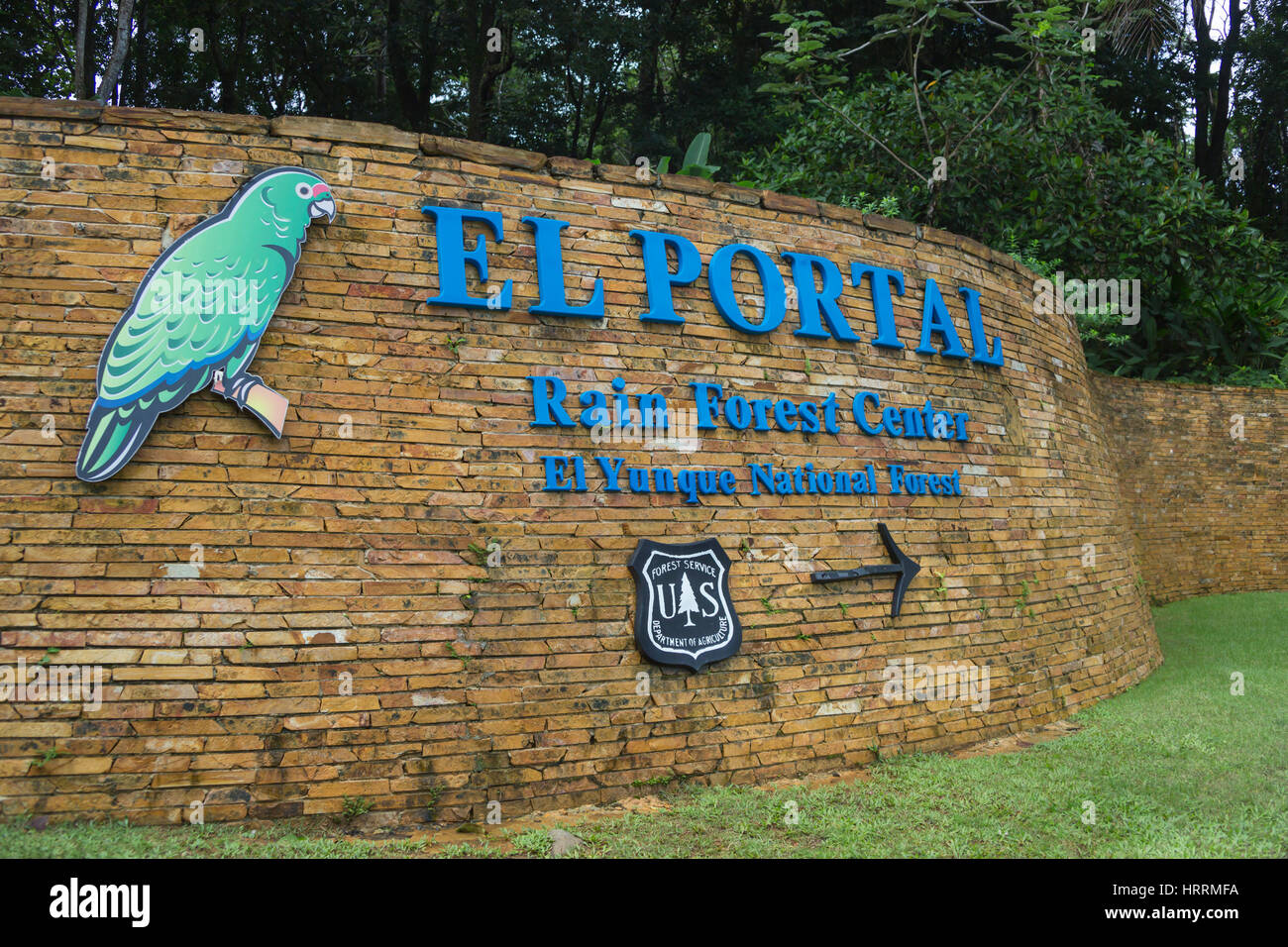 El yunque national forest sign hi-res stock photography and images - Alamy