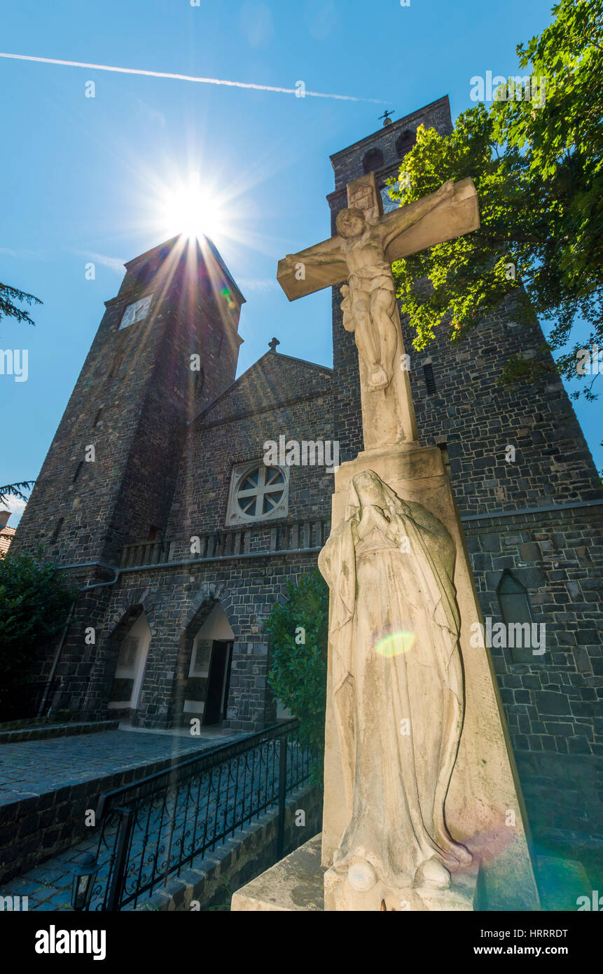 Basalt facade hi-res stock photography and images - Alamy