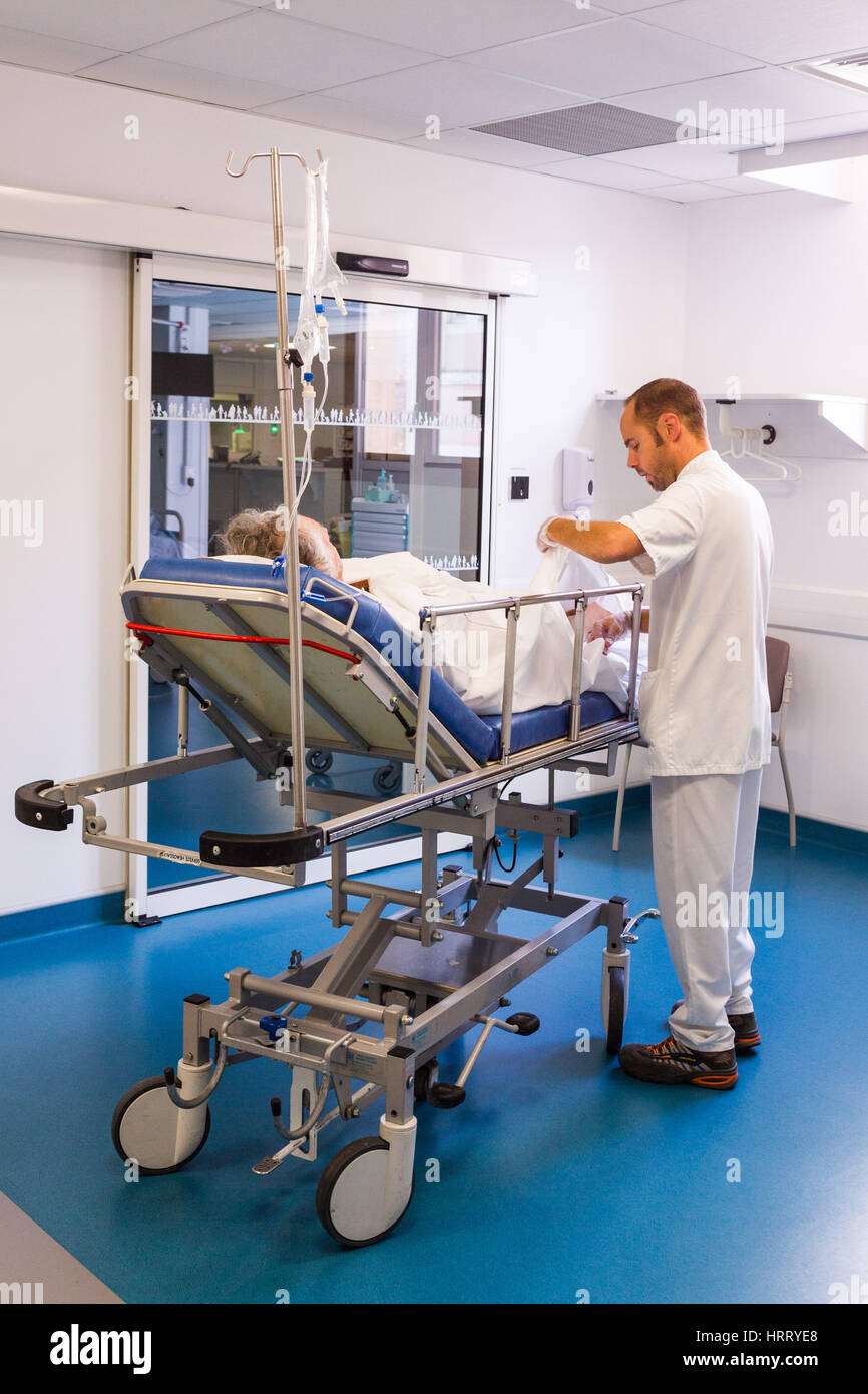 Stretcher in the corridor Stock Photo - Alamy
