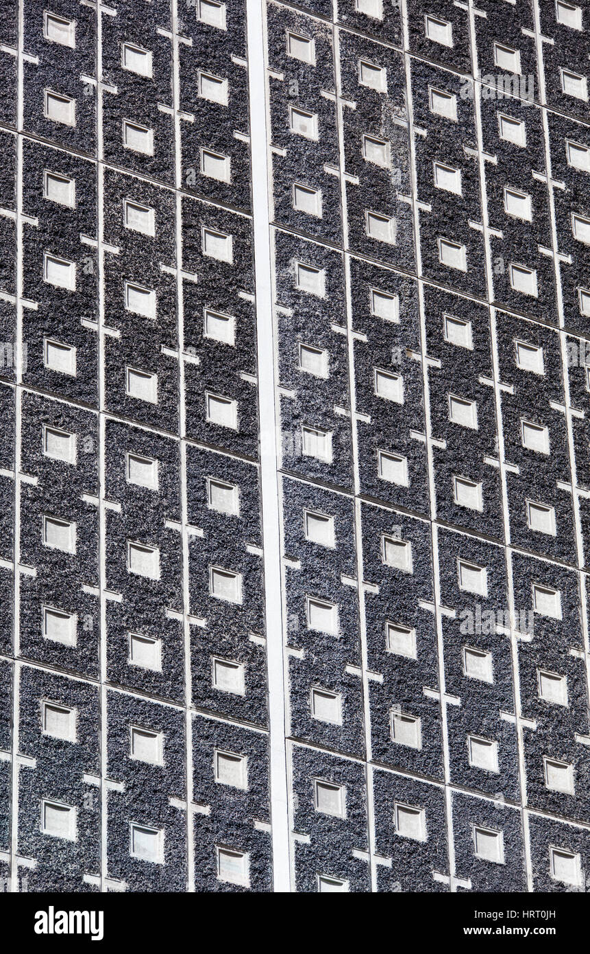 Building without windows hi-res stock photography and images - Alamy