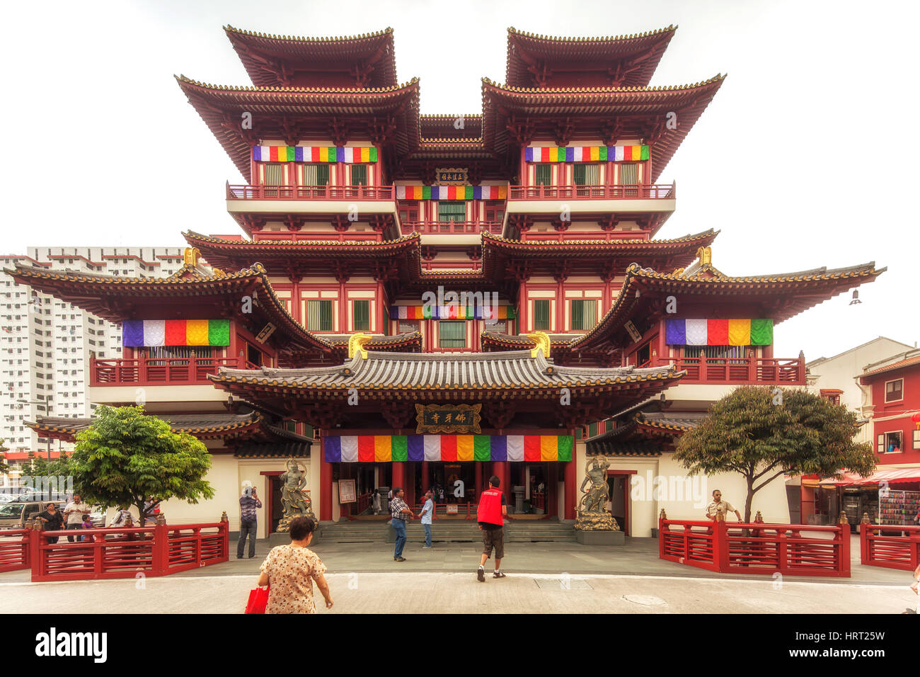 Thong Hood Cho Temple at Waterloo Street, Pagoda Gate, Chinatown ...