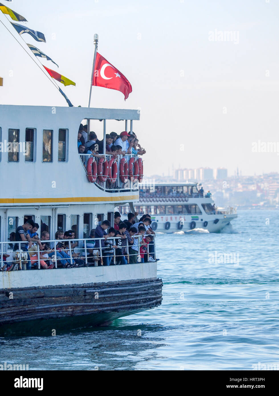 Ferry routes hi-res stock photography and images - Alamy