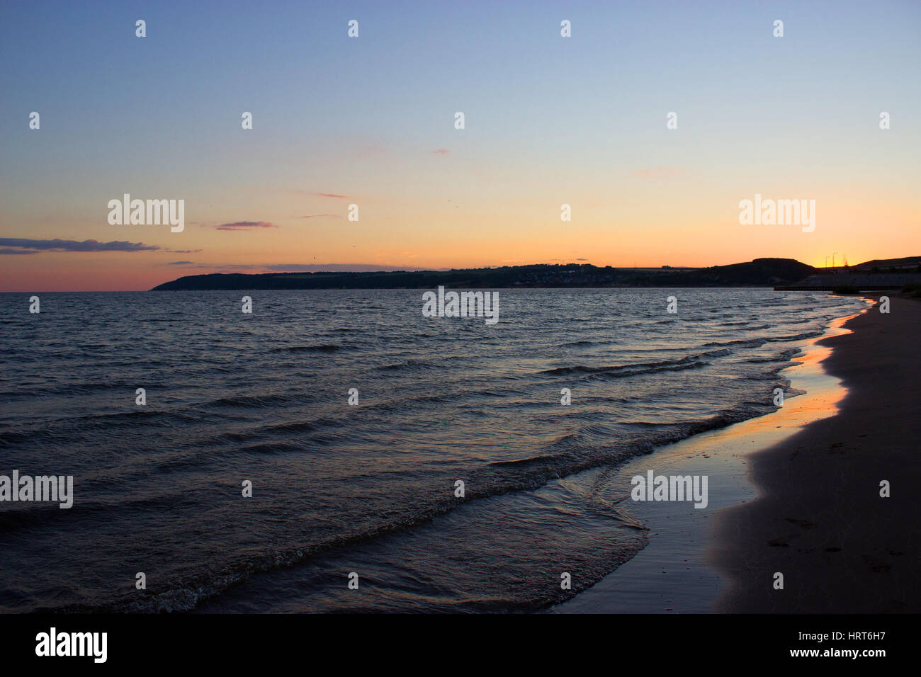 beautiful Scenic sunset over ocean beach. summer vacation Stock Photo ...