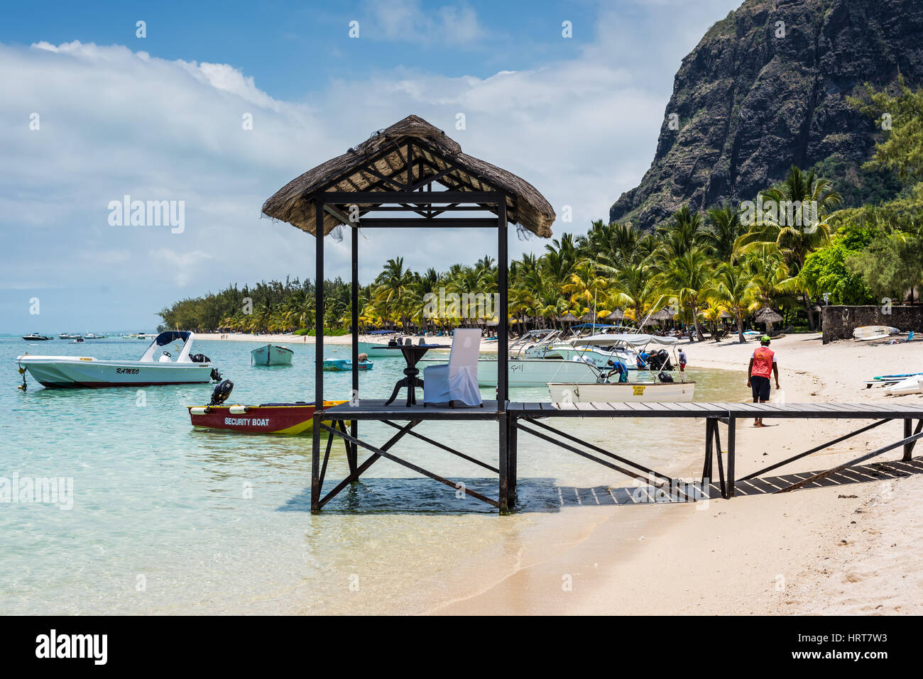 Mauritius island beach sunbathing hi-res stock photography and images ...