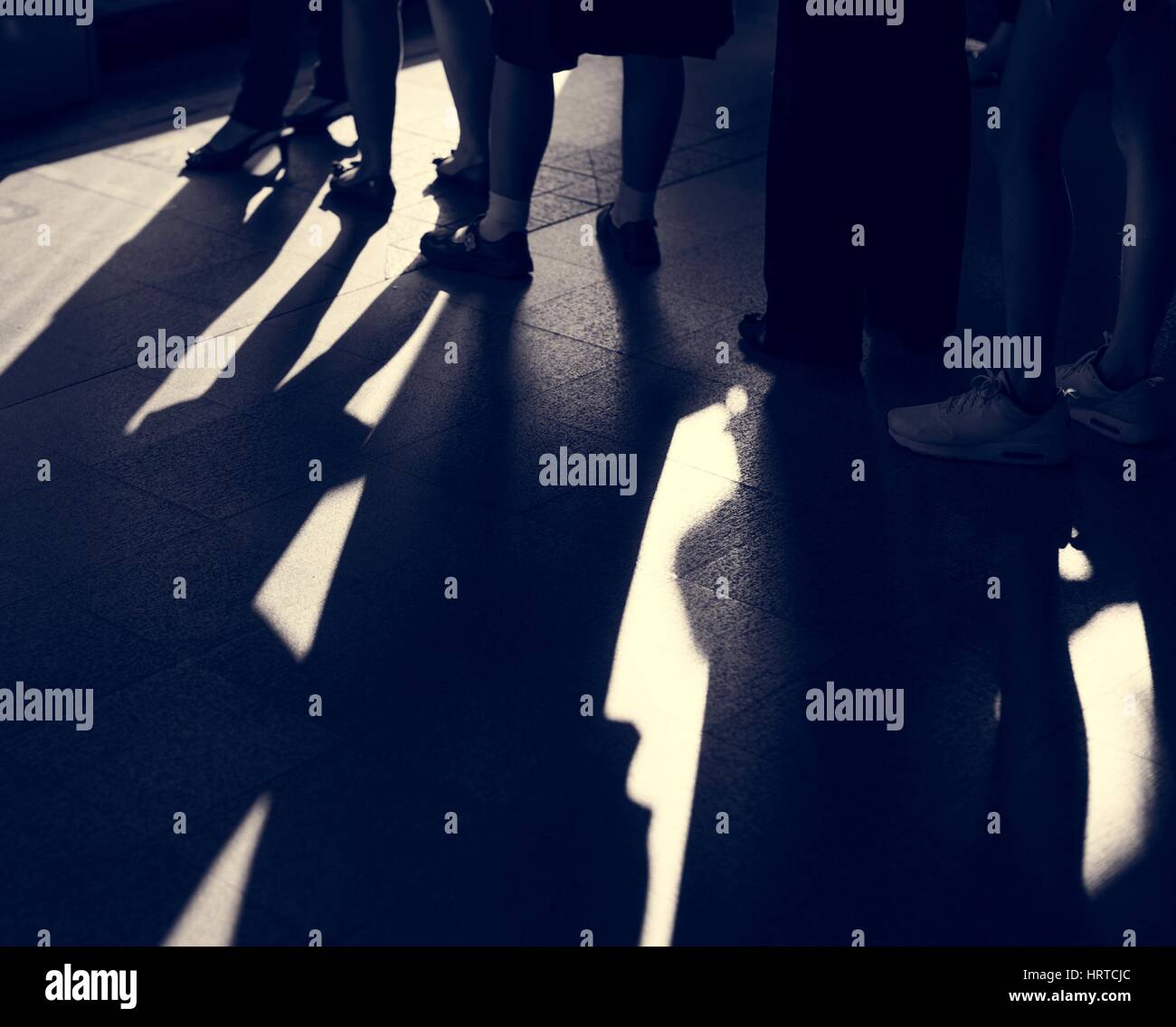 Crowded group hi-res stock photography and images - Alamy