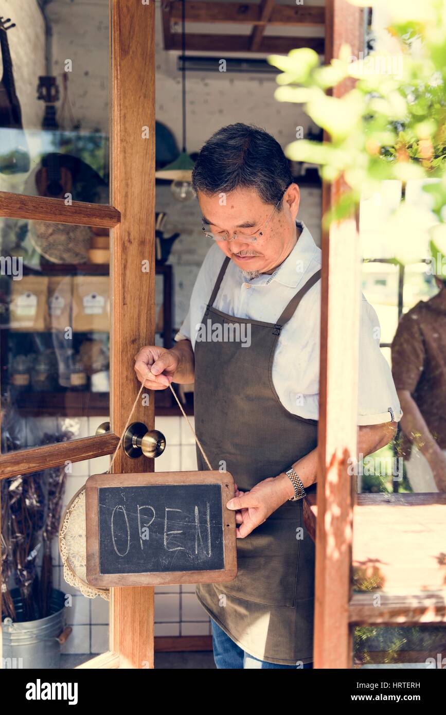 Cafe Open Shop Retail Welcome Notice Retail Front Stock Photo - Alamy