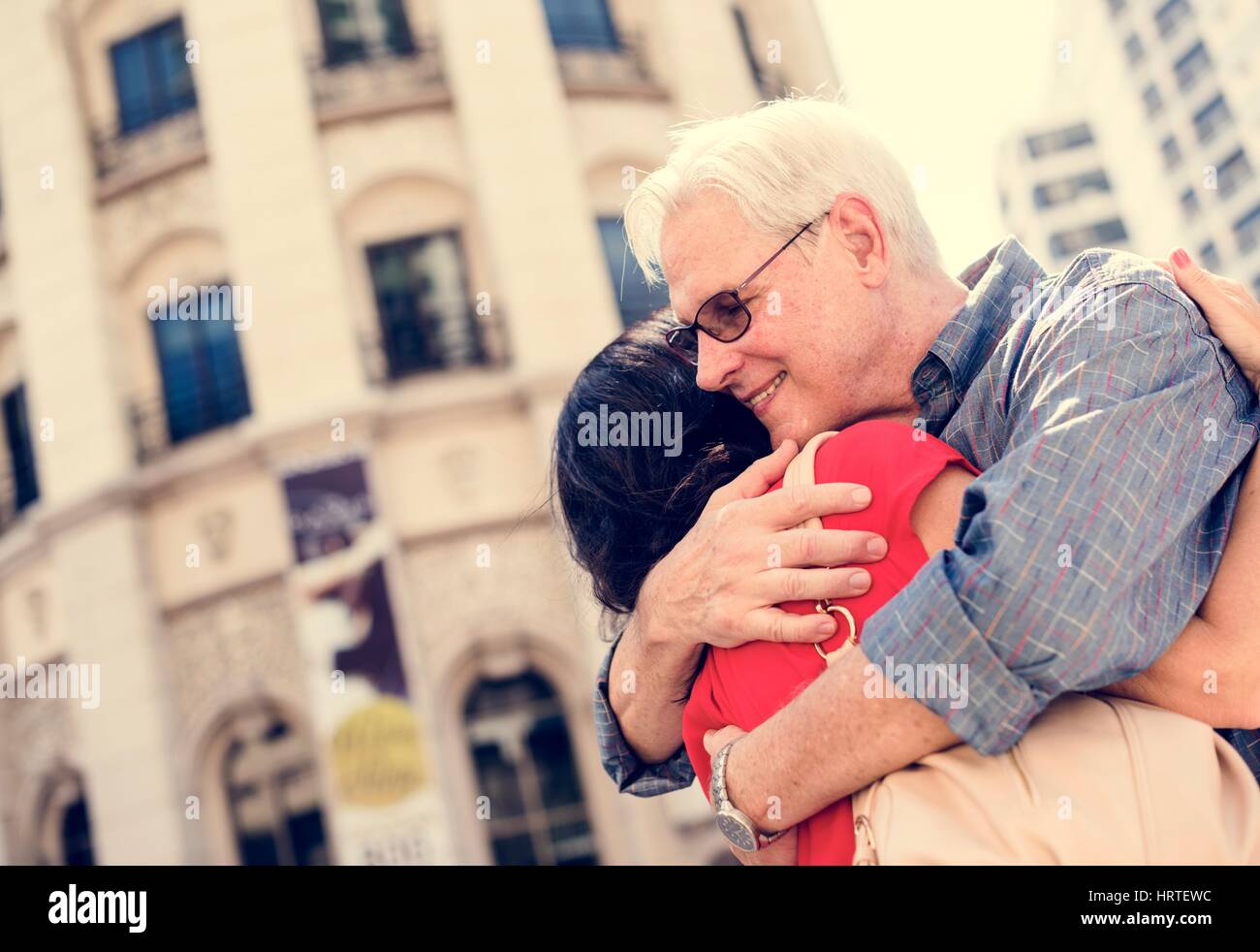 Senior couple love sweet embrace Stock Photo - Alamy
