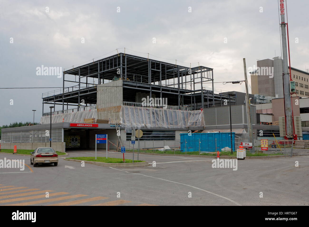 Wing construction hi-res stock photography and images - Alamy