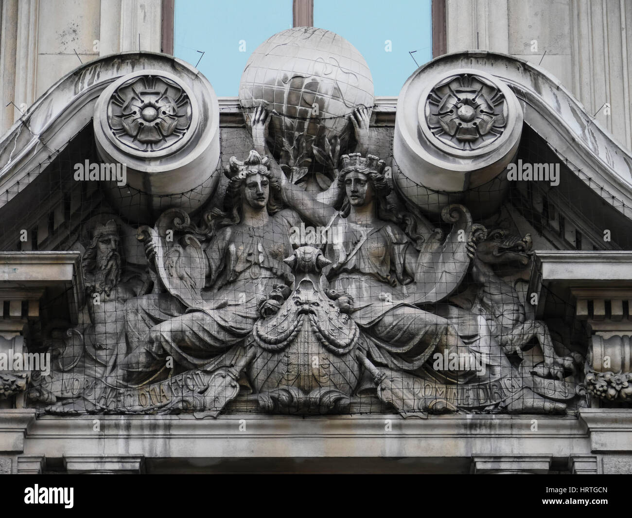 City of London Statues Stock Photo - Alamy
