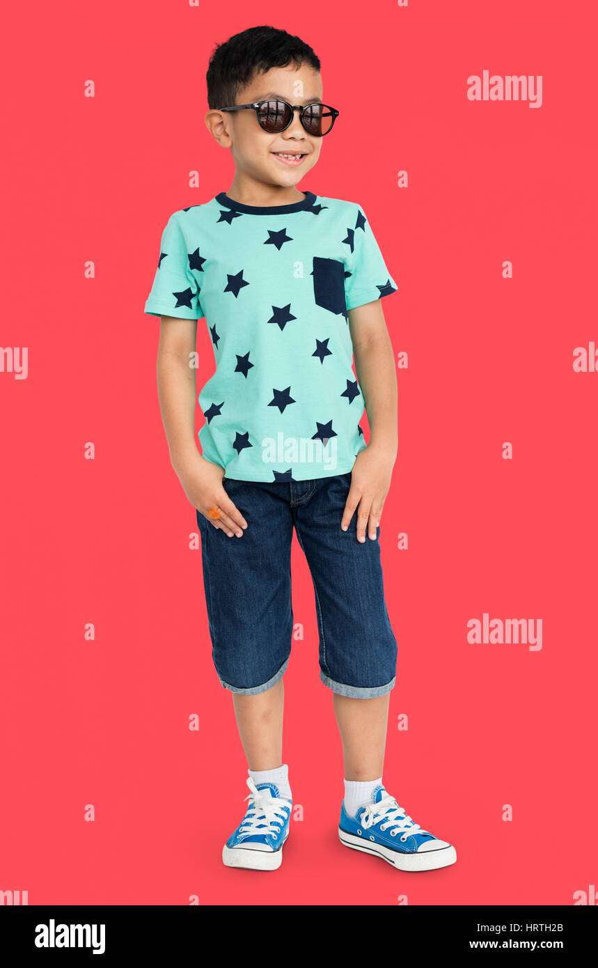 Smile pose hi-res stock photography and images - Alamy