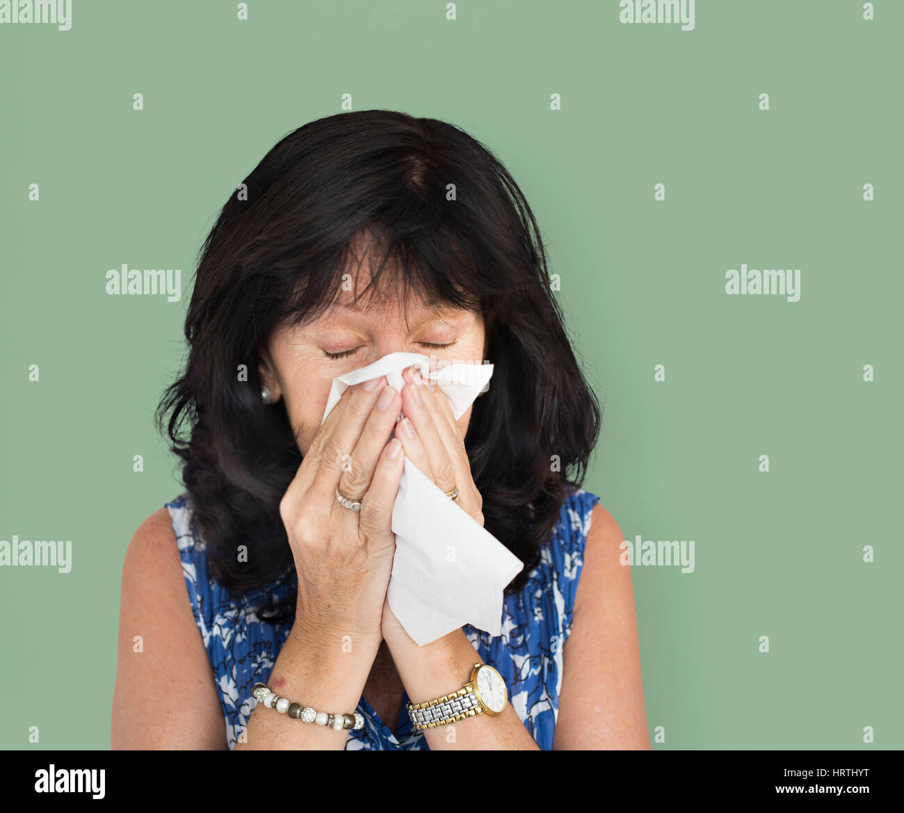 Woman Tissue Crying Sneezing Concept Stock Photo - Alamy
