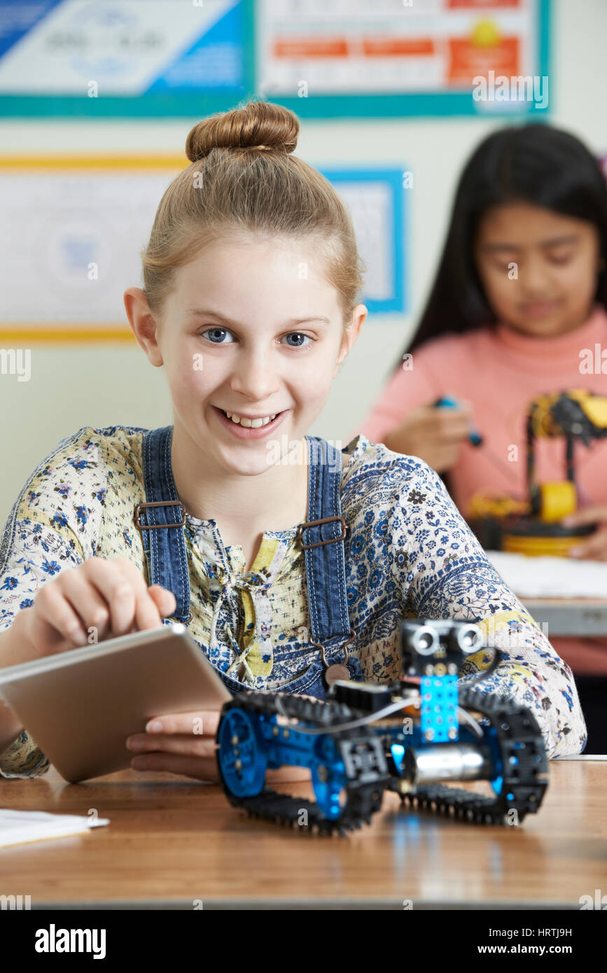 School and science lesson hi-res stock photography and images - Alamy