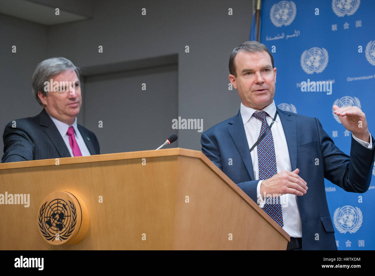 John E. Scanlon, Secretary?General of Convention on International Trade ...